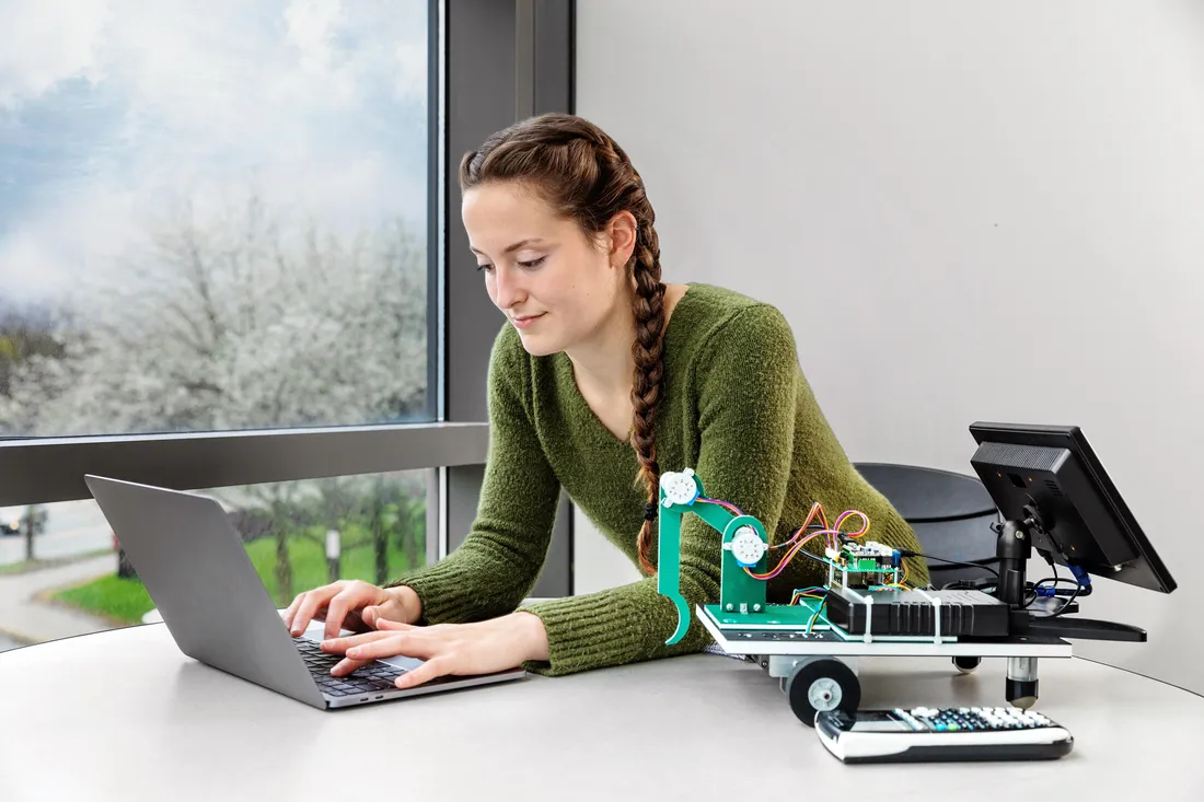 Career Path: Technology and Data - Syracuse University