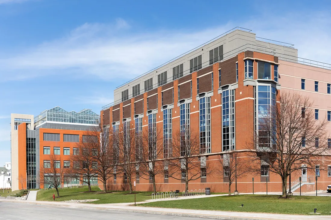 Syracuse University - Syracuse University