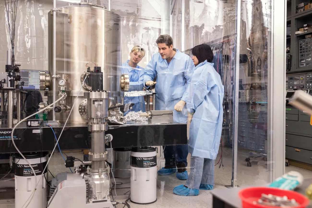 Research - Syracuse University