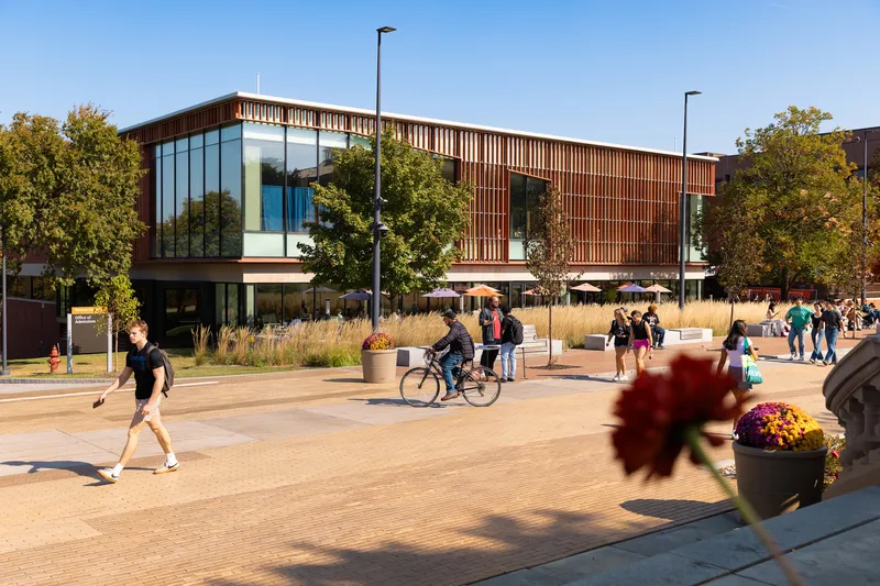 Campus Highlights - Syracuse University