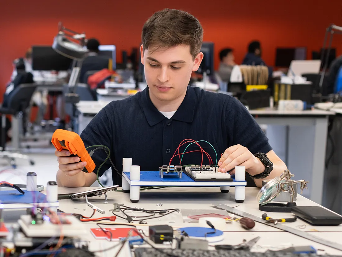 Explore Every Side - Syracuse University