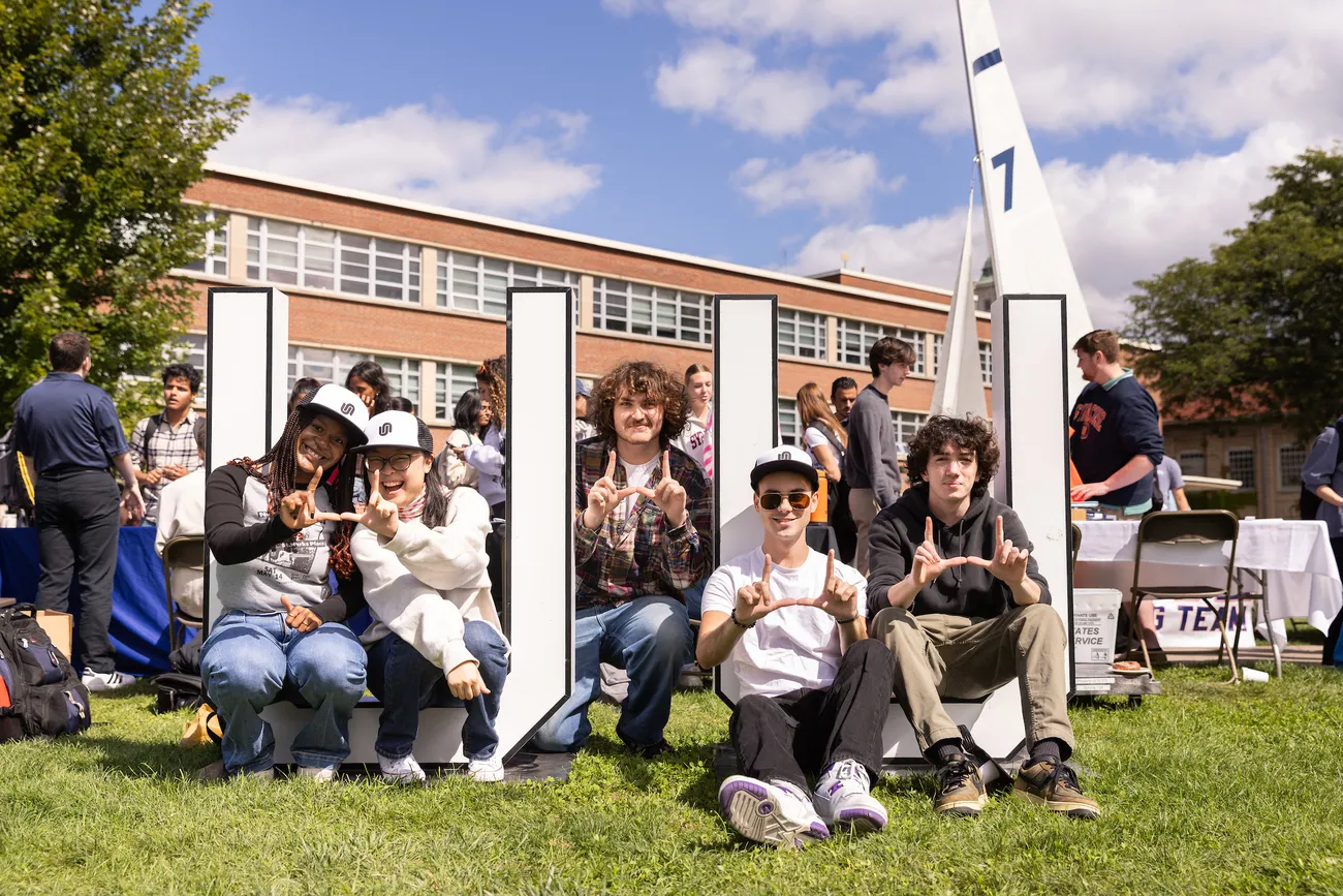 Clubs and Organizations - Syracuse University