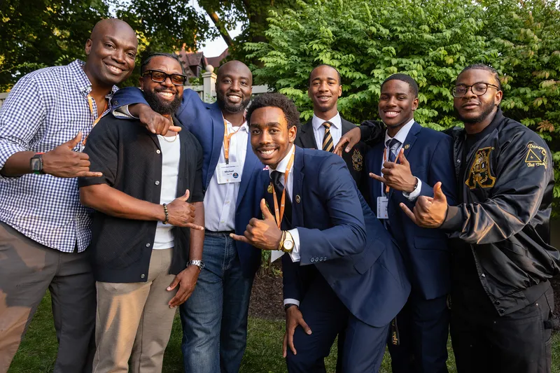 Connecting Generations of Orange - Syracuse University